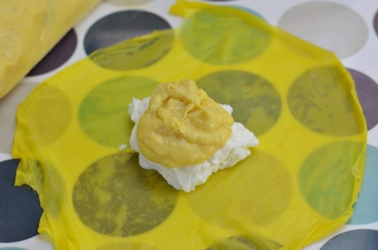 Ini Cara Betul Dapatkan Kulit Durian Crepe Yang Nipis, Gebu Bak 'Bantal'