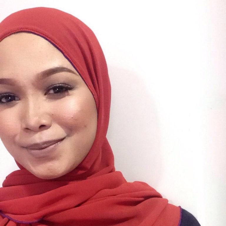 Resipi KUIH SIPUT Lejen, 20 Tahun 'Menenyeh' Warna Sekata, Rangup ...