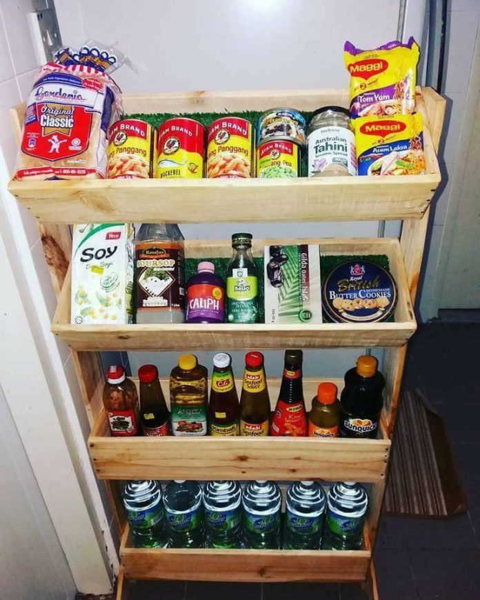 6 Langkah Buat Rak Dapur Mudah Alih Pelbagai Guna Dari Kayu Pallet