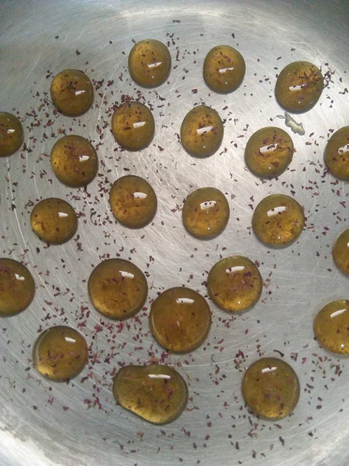 Resipi Kek Lumut Tahan Sehingga Sebulan, Lagi Lama Simpan Lagi Sedap ...