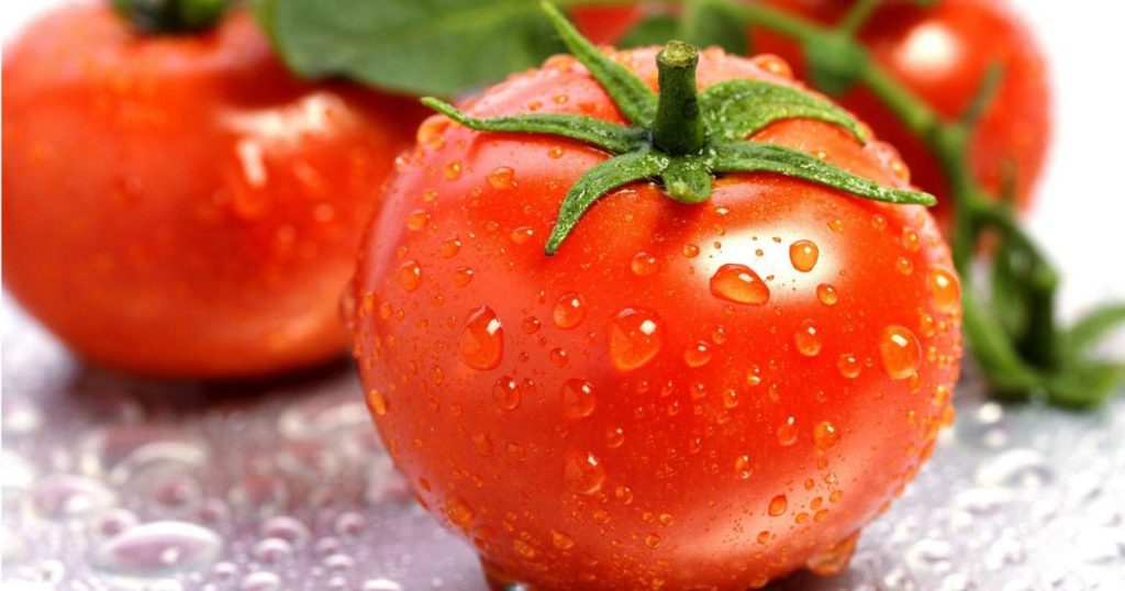 6 Sebab Kenapa Wanita Kena Amalkan Minum Air Lemon Suam Setiap Pagi ...