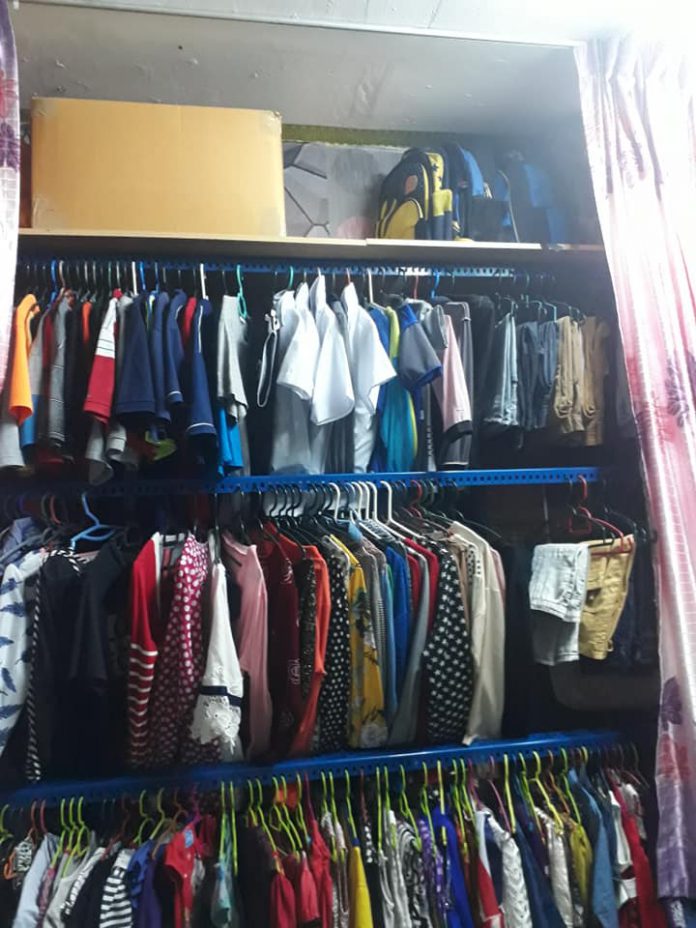 DIY Almari Tiga Tingkat Edisi Anak Ramai, Kukuh & Jimat Kos