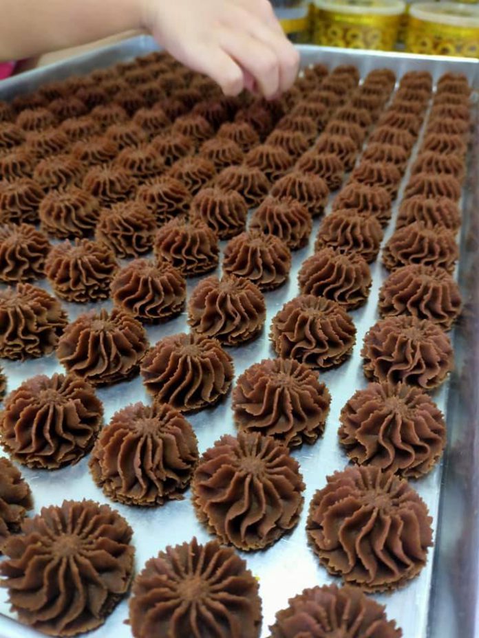Semperit Coklat Rangup, Lepas TEKAN Biarkan 15 Minit Baru BAKAR