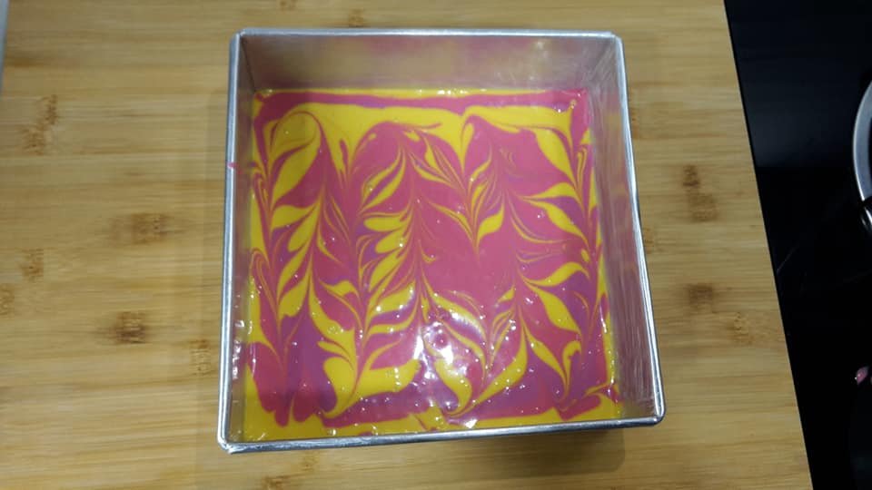 3 CARA Buat Kek Marble, Confirm Jadi Tak Payah Bakar Lama-Lama