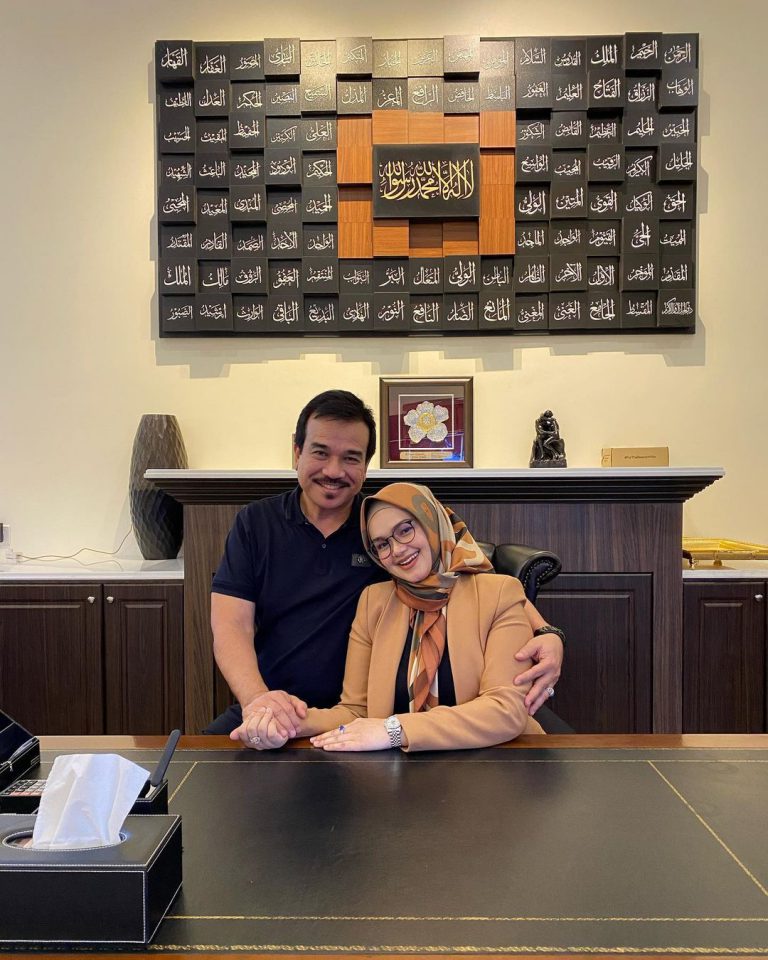 Dua Minggu Tak Keluar Bilik, Selepas Dapat Tahu Suami Kahwin Lagi ...