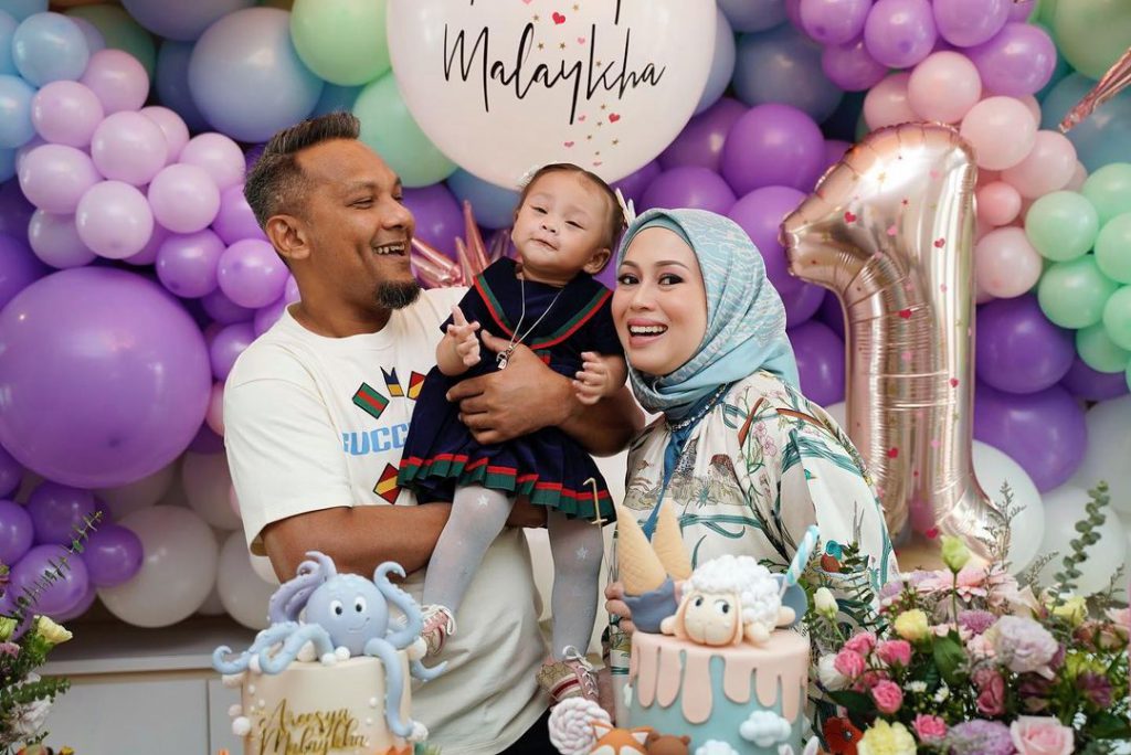 Azrinaz Hamil 7 Bulan, Bersyukur Diberi Kesempatan Untuk Miliki Seorang ...