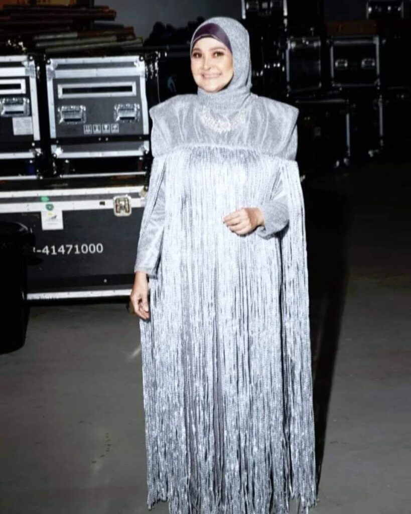 Raja Ema Tak Layan Mesej Nakal Budak Muda, Selesa Hidup Menjanda ...