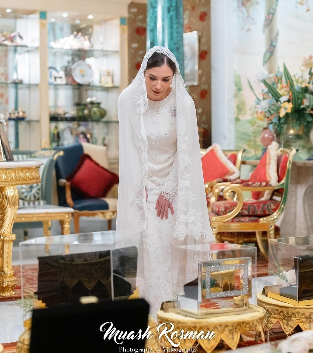 Seri Pengantin Diraja Brunei Pengiran Muda Abdul Mateen & Dayang Anisha ...