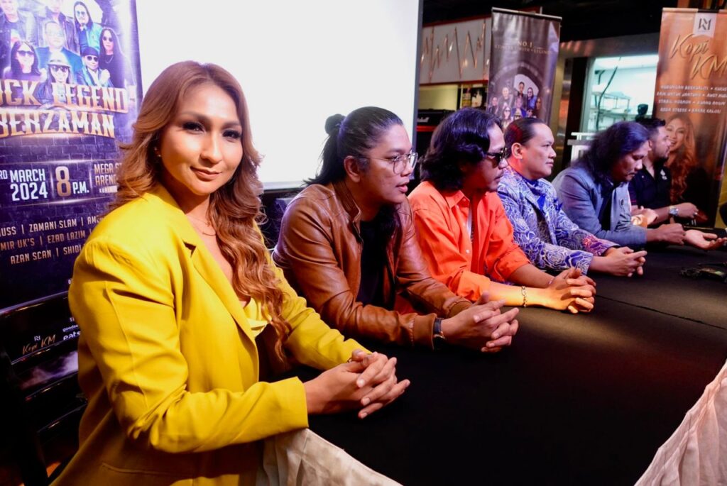 Ikut Resepi Arwah Maknya, Wanita Ini Dedah Cara Buat Lepat Bunga Cica ...