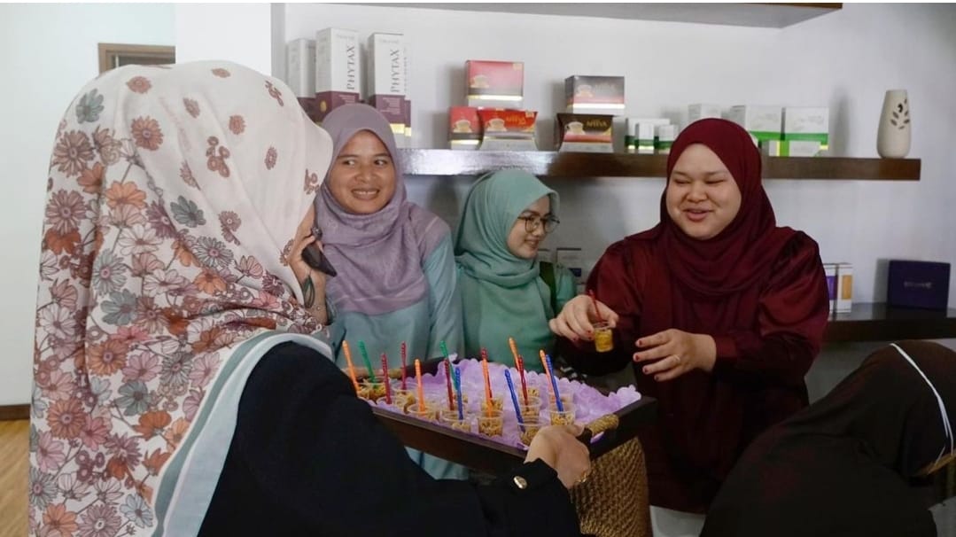 Panjat Sofa Tepi Tingkap, Budak 4 Tahun Maut Terjatuh Dari Tingkat 16 ...