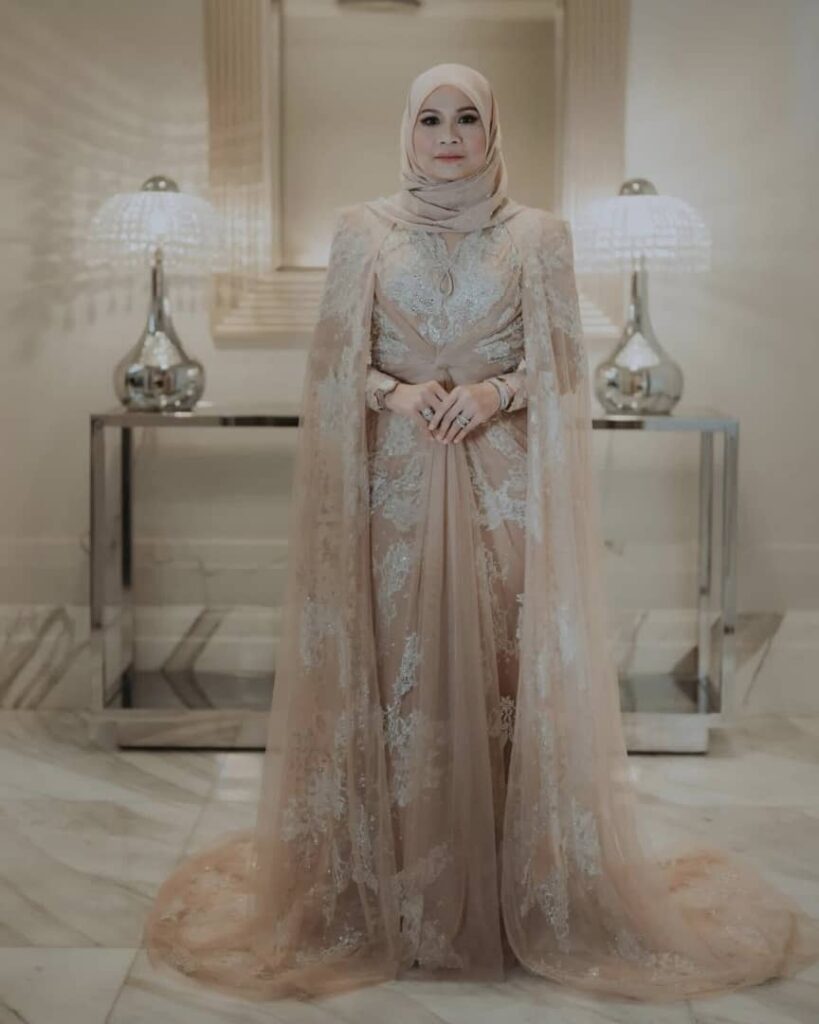 Teruja Terima Menantu, HALIZA MAYSURI Berhabis RM3.5 Juta Untuk Majlis Terima Menantu!